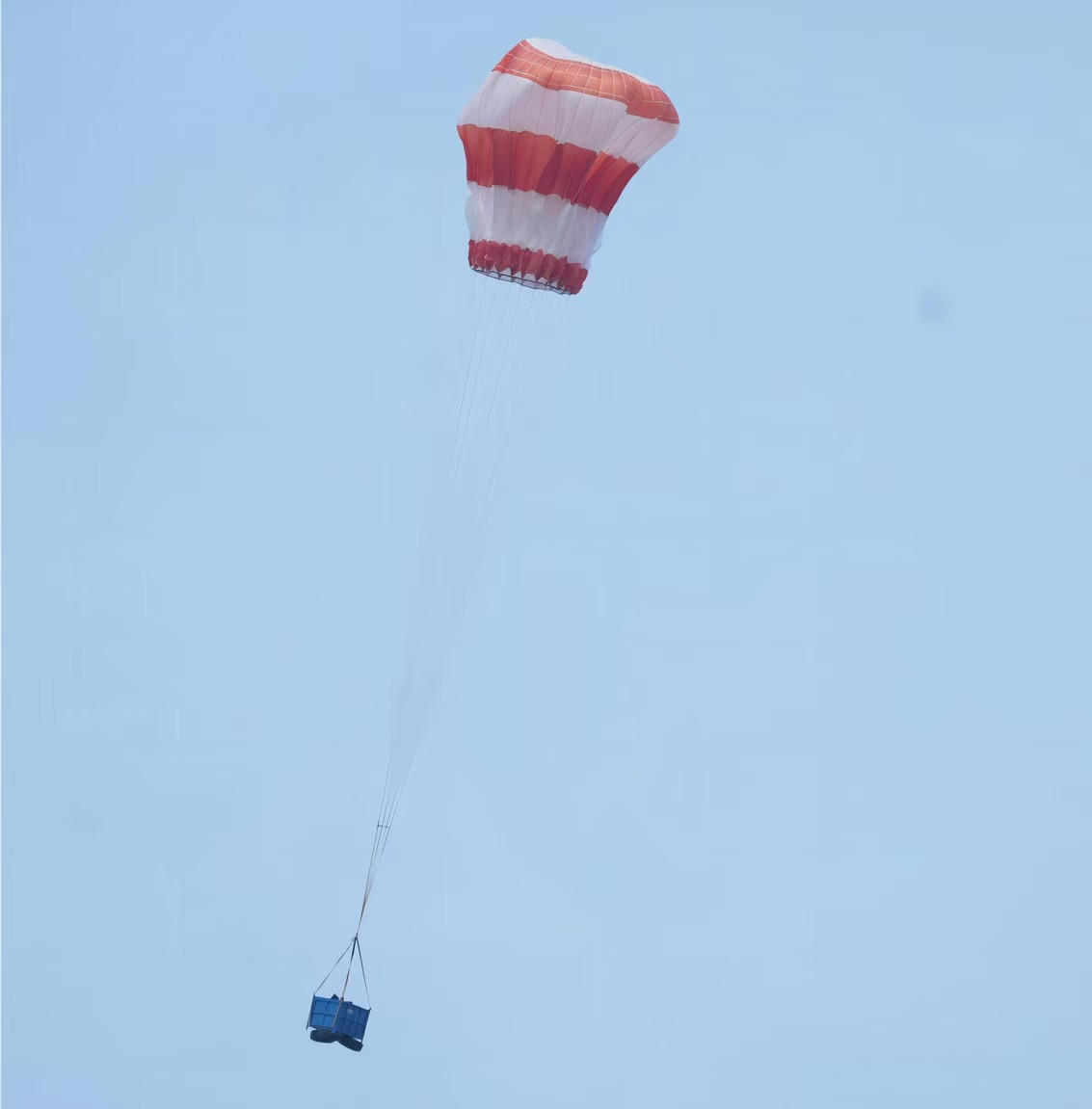 T500-500 Cargo Parachute | 500 kg Airdrop System | Precision ...